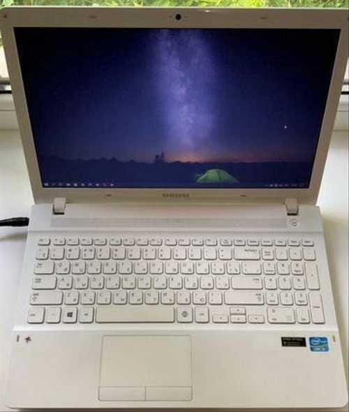 Ноутбук Samsung np270e5e