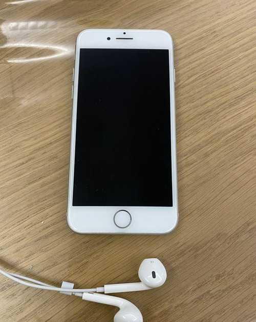 iPhone 8 64GB A1905 Silver