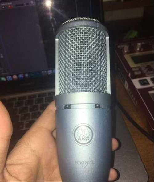 Студийный микрофон akg p120