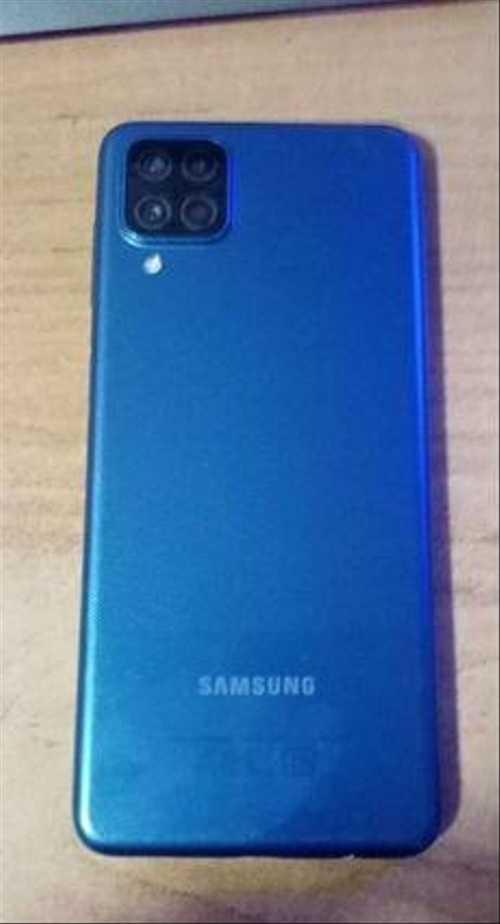 Телефон Samsung Galaxy A12