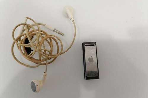 iPod shuffle 3 с наушниками