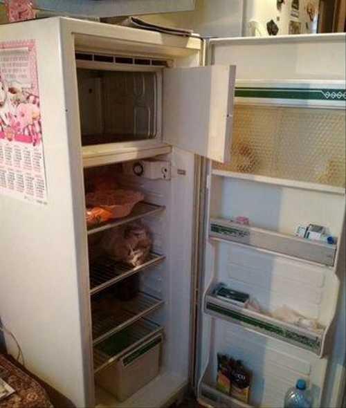 Холодильник "Чинар", однокамерный, в рабочем состо