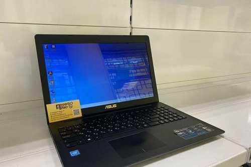 Ноутбук Asus P553M