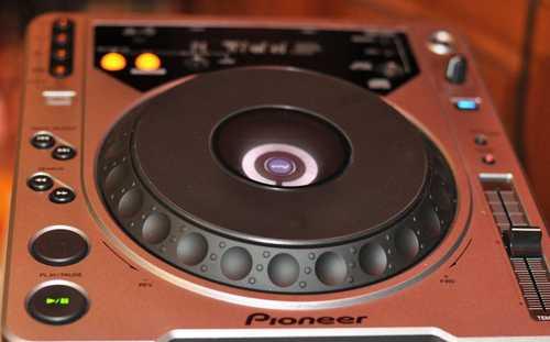 CD плейер Pioneer CDJ 800S в идеальном состоянии
