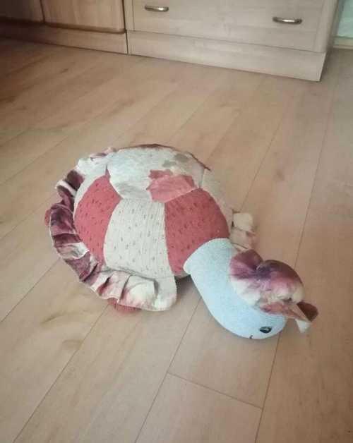 Подушка диванная черепаха