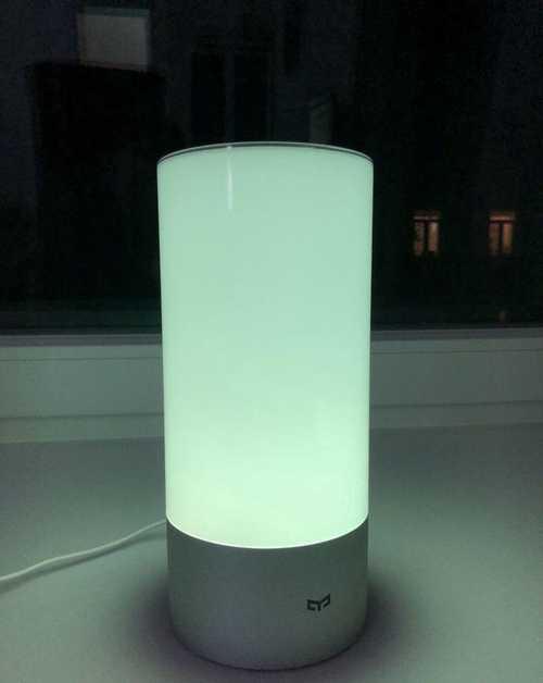 Умный ночник-лампа Xiaomi Yeelight Bedside Lamp