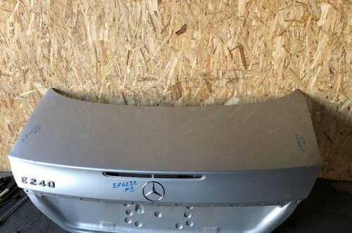 Крышка багажника Mercedes-Benz E240 W211 M112913