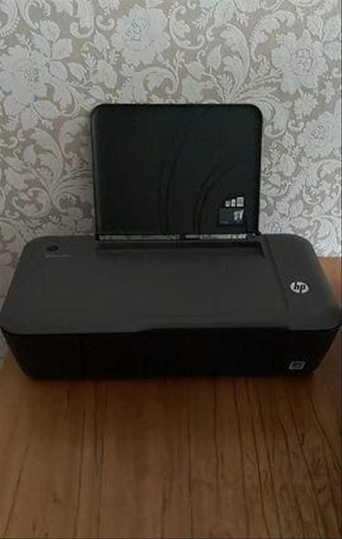 Принтер HP Deskjet 1000