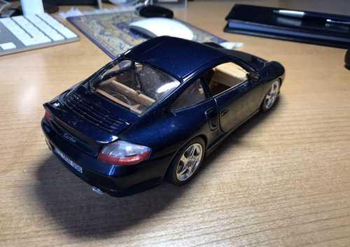 Porsche 996 Turbo (1999) 1/18