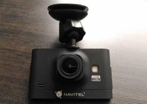 Продам видеорегистратор Navitel R400