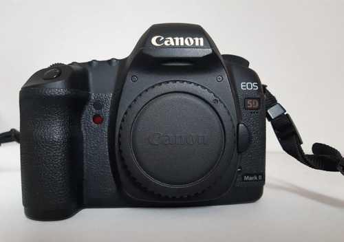 Зеркальный фотоаппарат Canon 5D mark ii