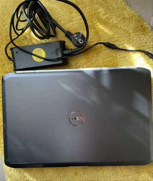 Ноутбук Dell Latitude E5520