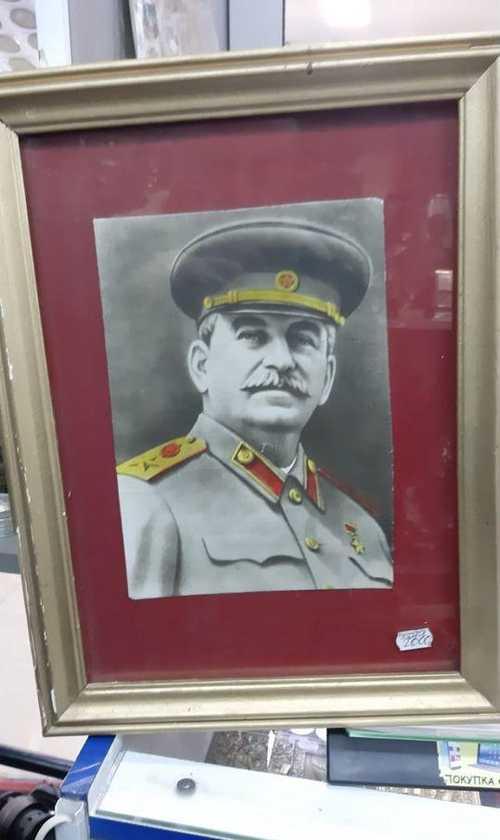 Портрет Сталина (антикварная рамка)