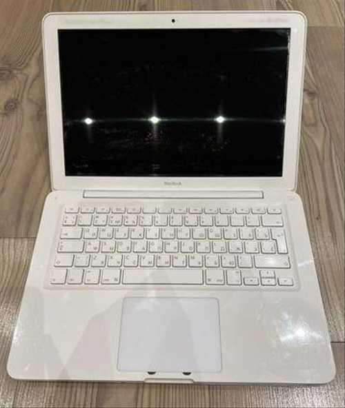 Apple MacBook white