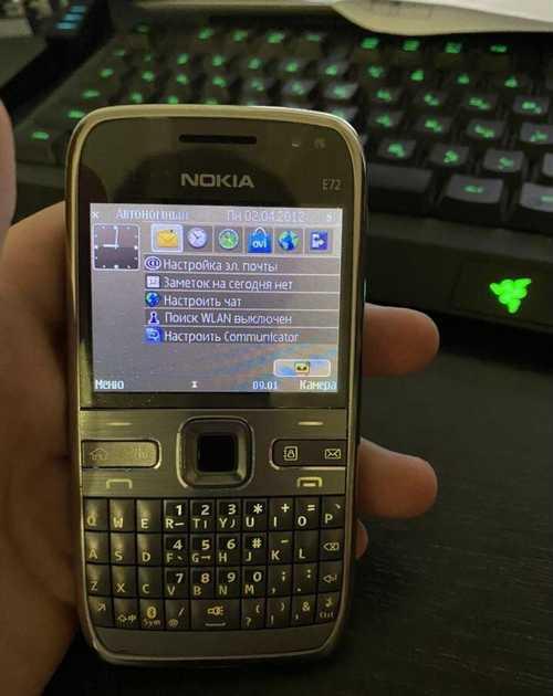 Телефон Nokia Е72