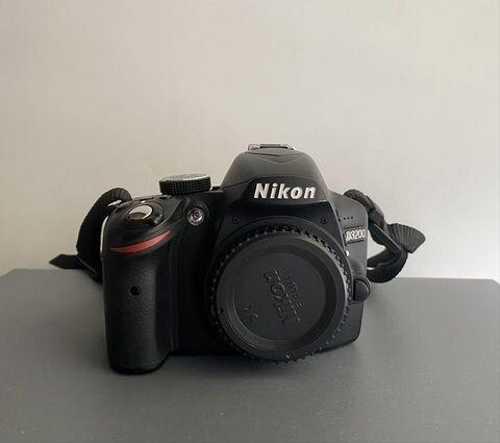 Фотоаппарат Nikon D3200 body (пробег 13170 кадров)