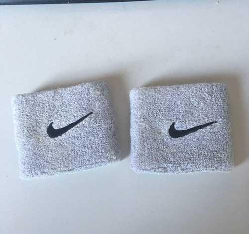 Напульсники Nike