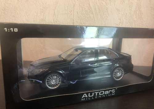 Модель AutoArt Mercedes Benz C63 AMG 1/18 1:18