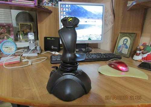 Джойстик Thrustmaster USB