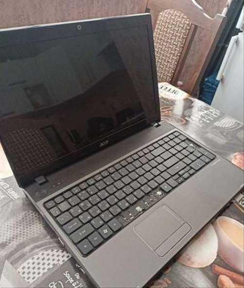 Ноутбук Acer Aspire 5551G-P523G25Misk