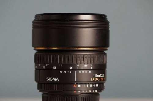 Sigma AF 15mm f/2.8 EX DG Fisheye Nikon