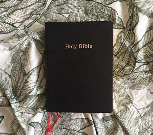 Книга Holy Bible, Adam Broomberg & Oliver Chanarin
