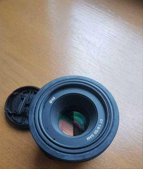 Объектив Sony 50mm f 1 8 портретник