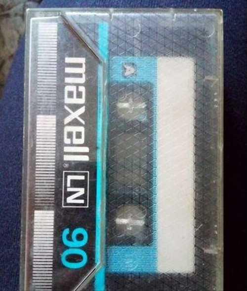 Аудиокассета 90 maxell
