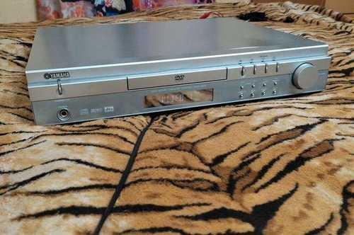 DVD плеер Yamaha dvr-s60 не исправный
