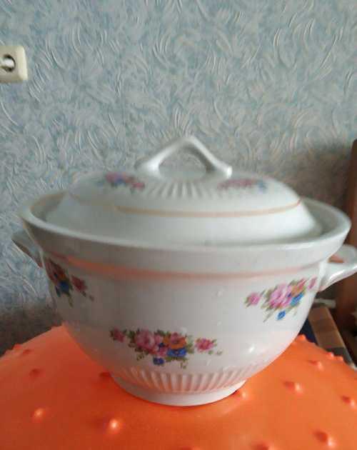 Кастрюля, фарфоровая супница