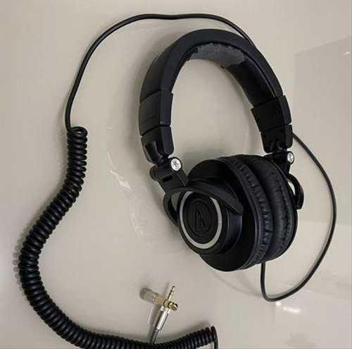 Наушники Audio-Technica ATH-M50