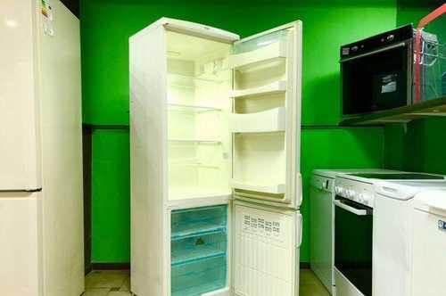 Маленький и узкий холодильник UPO. №109832/460
