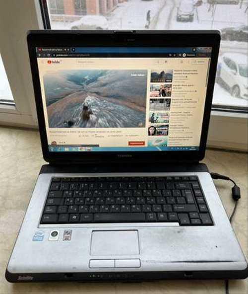 Toshiba 15"/Intel Celeron/Windows 7