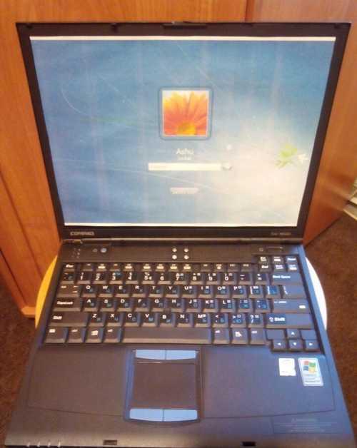 Ноутбук для дачи compaq Evo N600с (треснул экран)