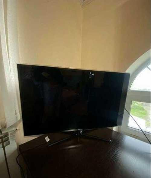 Телевизор Samsung UE40D5800VW