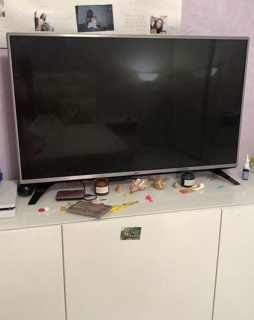 Телевизор LG 43LH541V