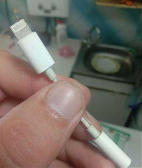 Адаптер для Apple Lightning to 3.5 mm jack