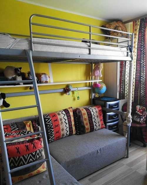 Кровать-чердак из IKEA +столешница и полка
