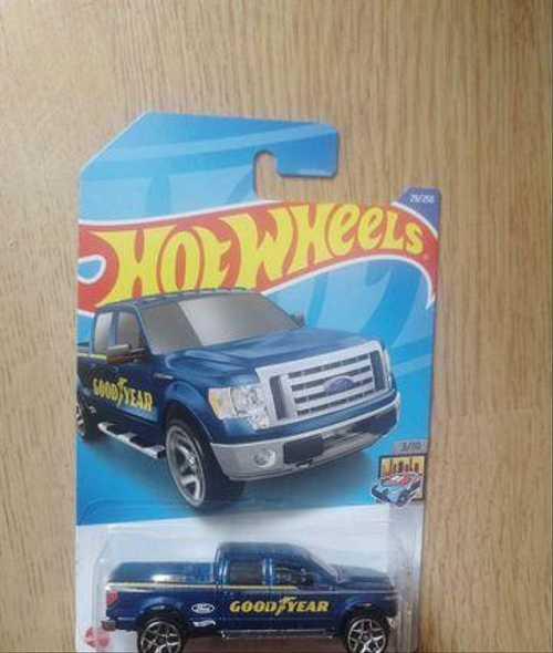 Hot wheels машинки