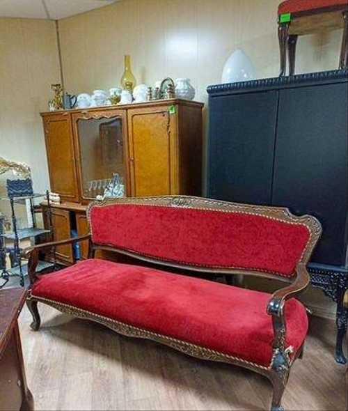 Старинный диван банкетка бу