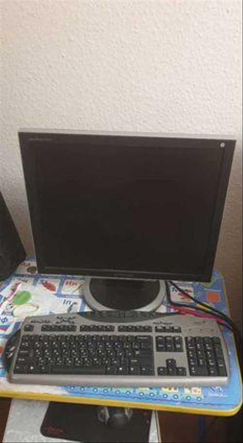 Монитор Samsung 19" syncmaster 930bf