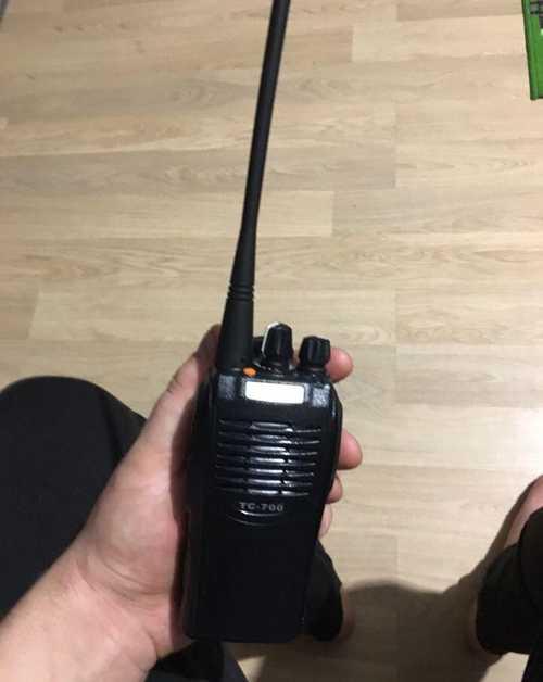 Hytera TC-700 Радиостанция носимая VHF рация