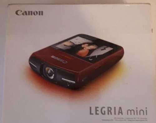 Видеокамера Canon legria mini