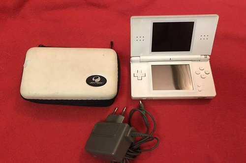 Nintendo DS Lite