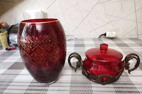 Ваза и конфетница