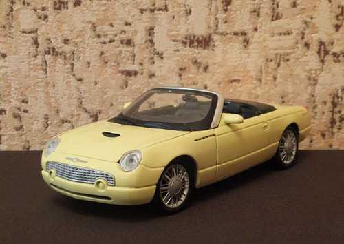 Ford Thunderbind модель 1:24