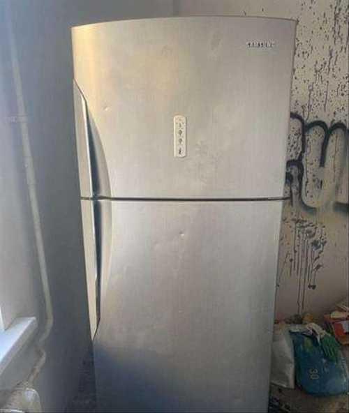 Холодильник бу samsung rt-57eams