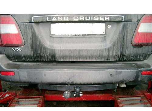 Фаркоп Toyota Land Cruiser 100 VX