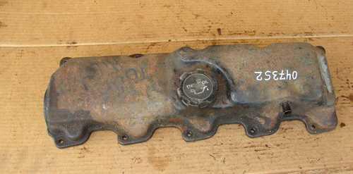 Клапанная крышка 2,4д 2L Toyota 4runner 93г