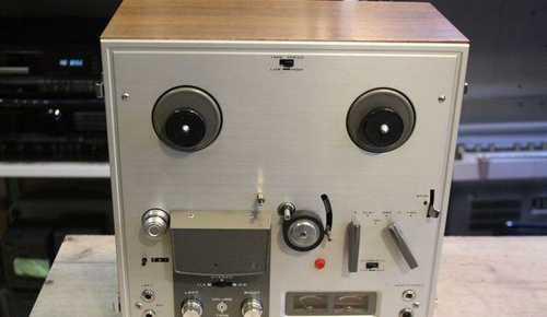 Катушечный магнитофон ламповый Akai 1710 W L